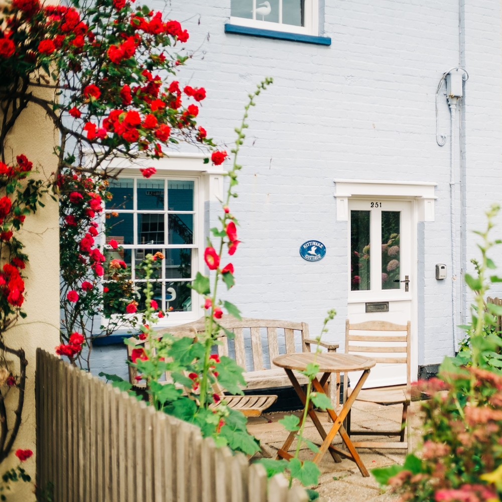 Casas de color gris, en exterior y fachadas - Casa y Color