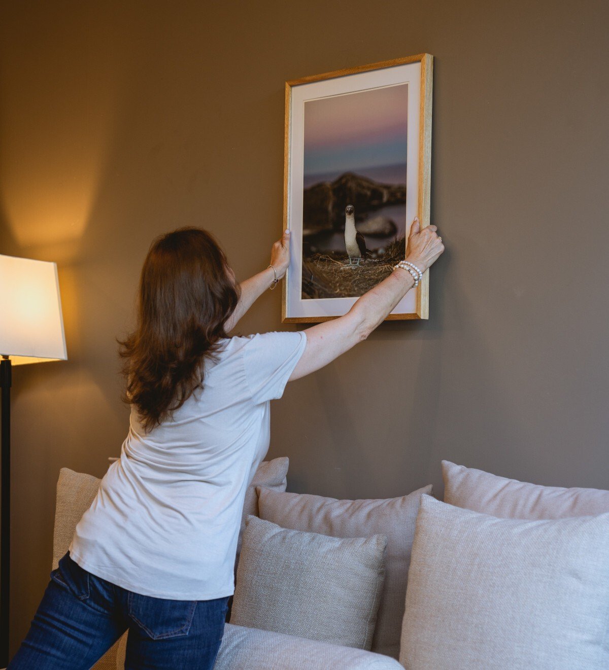 Cómo y dónde colocar las fotos impresas para decorar tu casa - Casa y Color